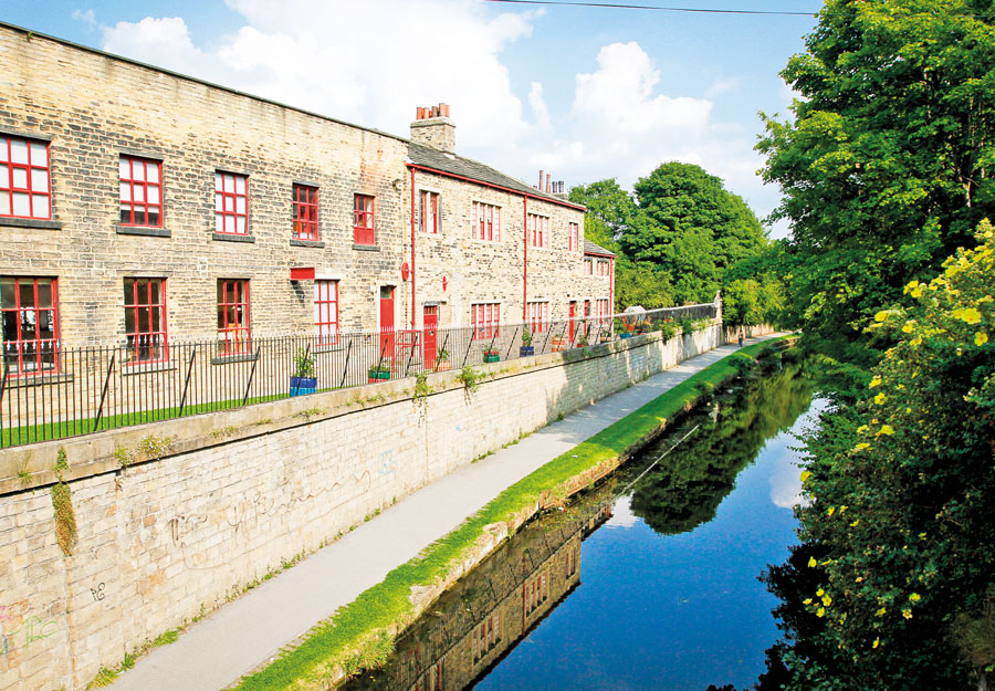 A STITCH IN TIME AS HISTORIC MILL INSPIRES MATERIAL MASTERPIECES ...